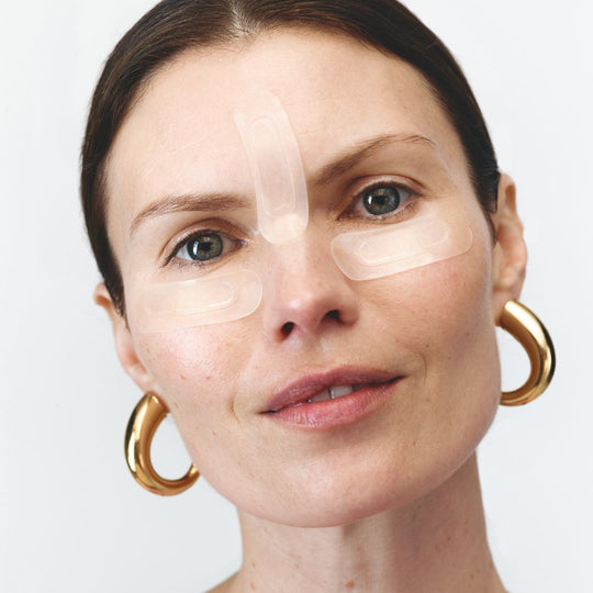 How to Get Rid of Forehead Wrinkles & Frown Lines (Without Needles ...
